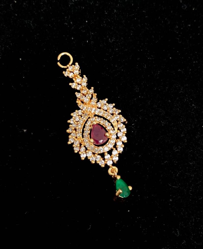 Maang tikka design with simple model - Swarnakshi Jewels