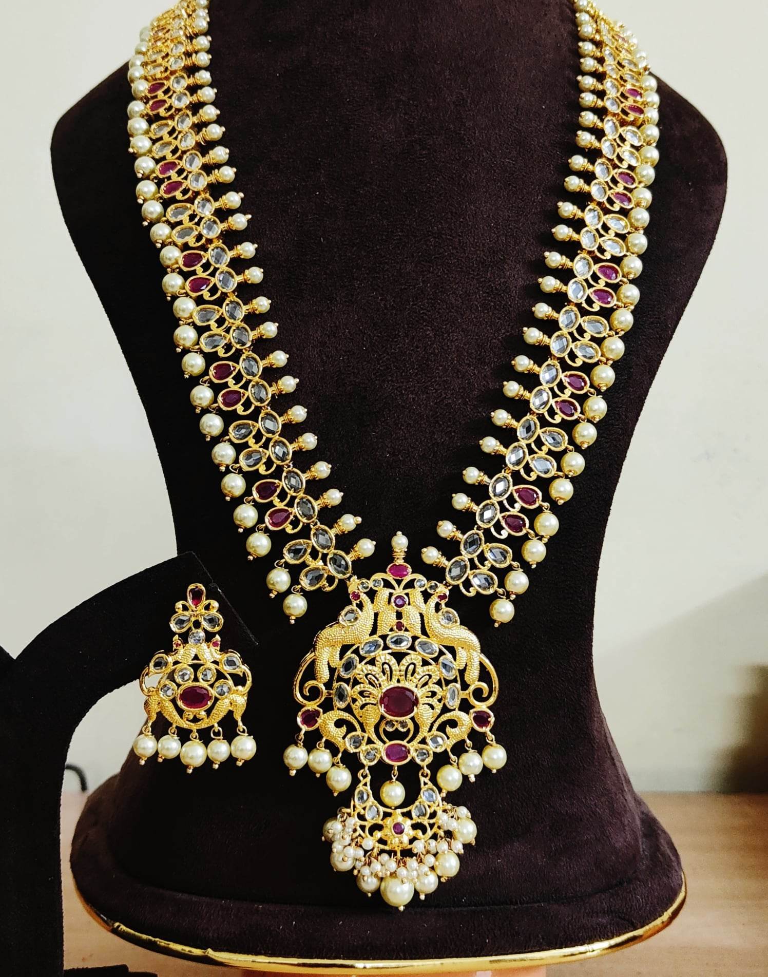 Uncut stone haram designs heavy look with pearl drops – Swarnakshi Jewels